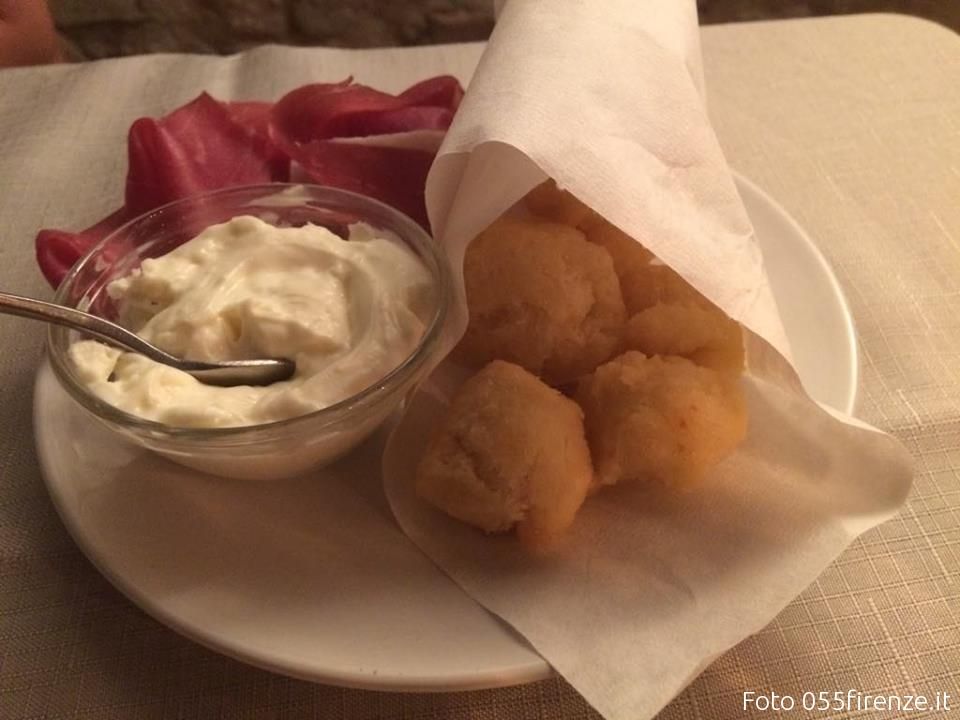 Coccoli alla fiorentina