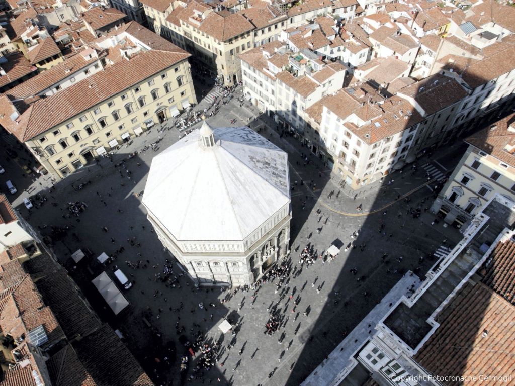 Firenze, sette guide turistiche abusive multate dalla Municipale Firenze, sette guide turistiche abusive multate dalla Municipale
