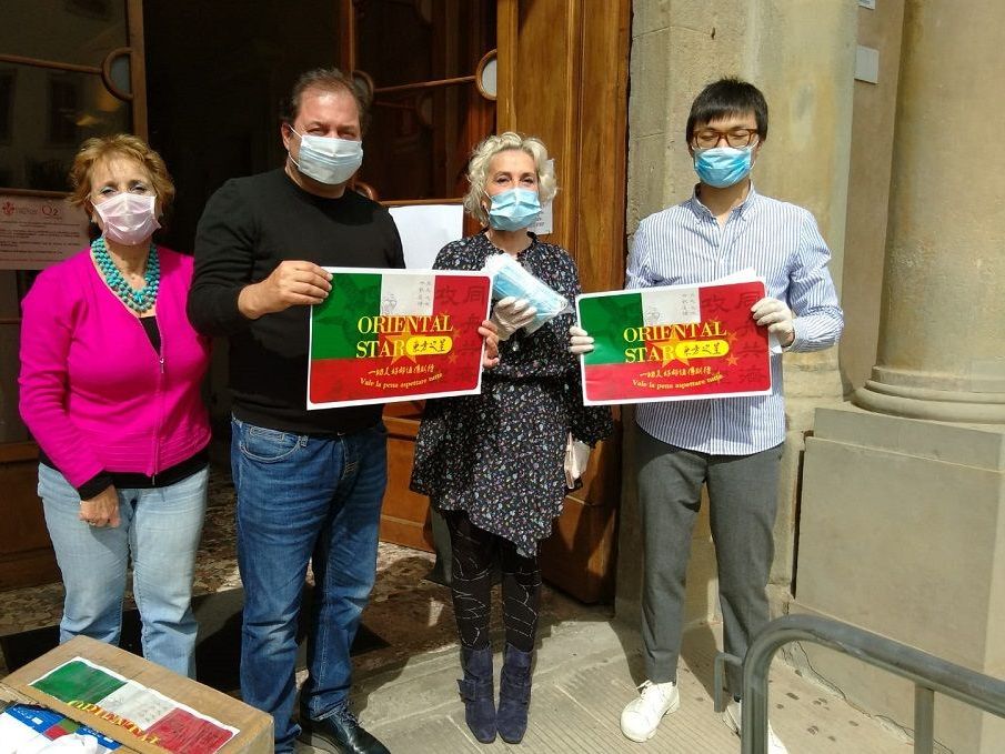 Firenze, donate 3mila mascherine al Quartiere 2