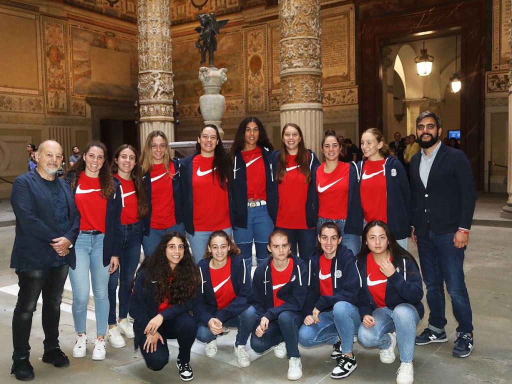 Presentata a Palazzo Vecchio la Pallacanestro Femminile Firenze Presentata a Palazzo Vecchio la Pallacanestro Femminile Firenze