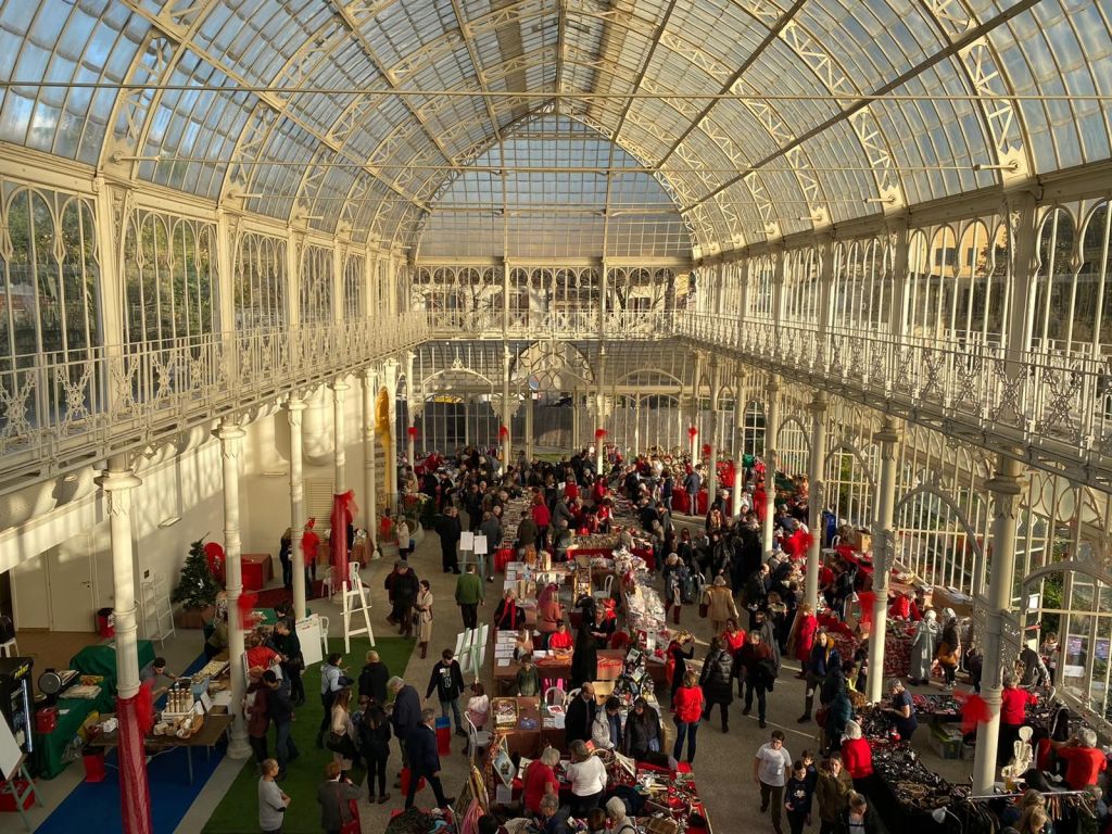 Firenze, torna il 'Christmas bazaar' al Tepidarium del Roster