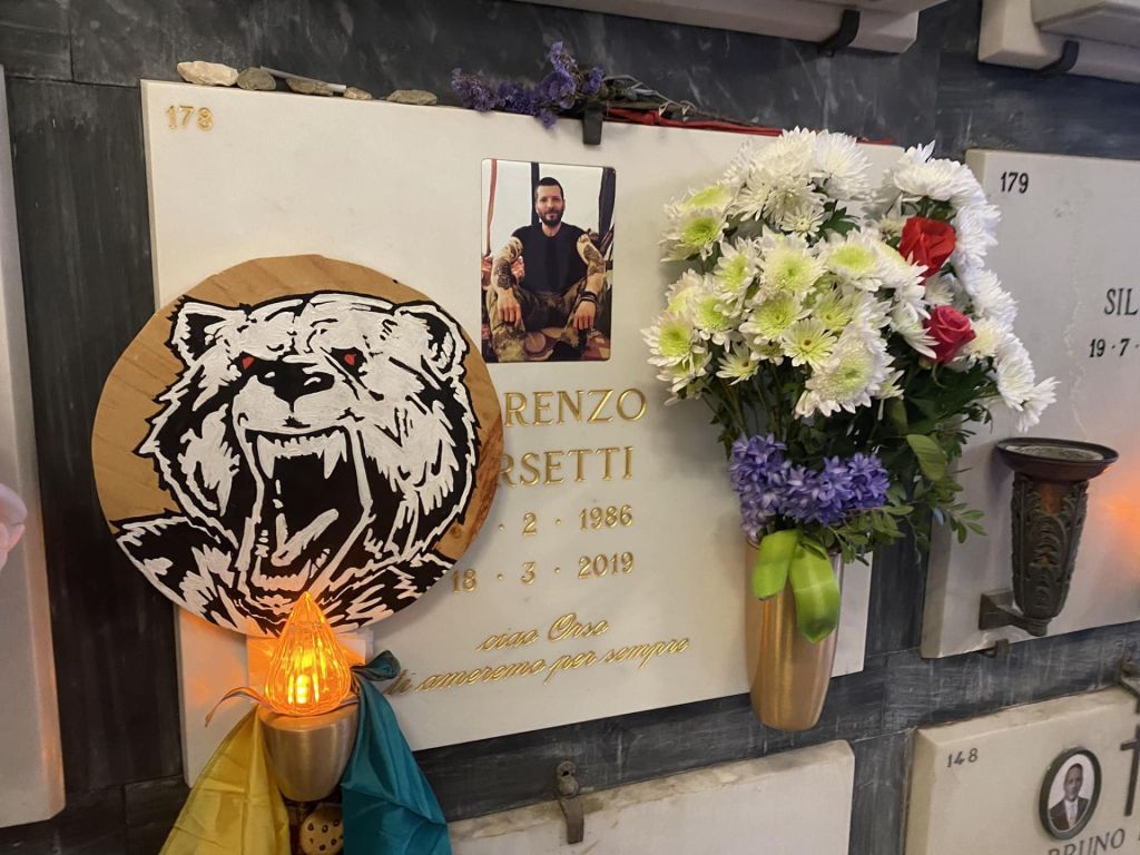 Firenze, quattro anni dalla morte di Lorenzo Orsetti