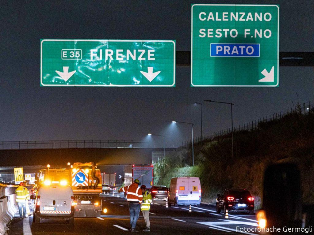 Pavimentazione in A1 e A11, chiude al traffico Firenze nord