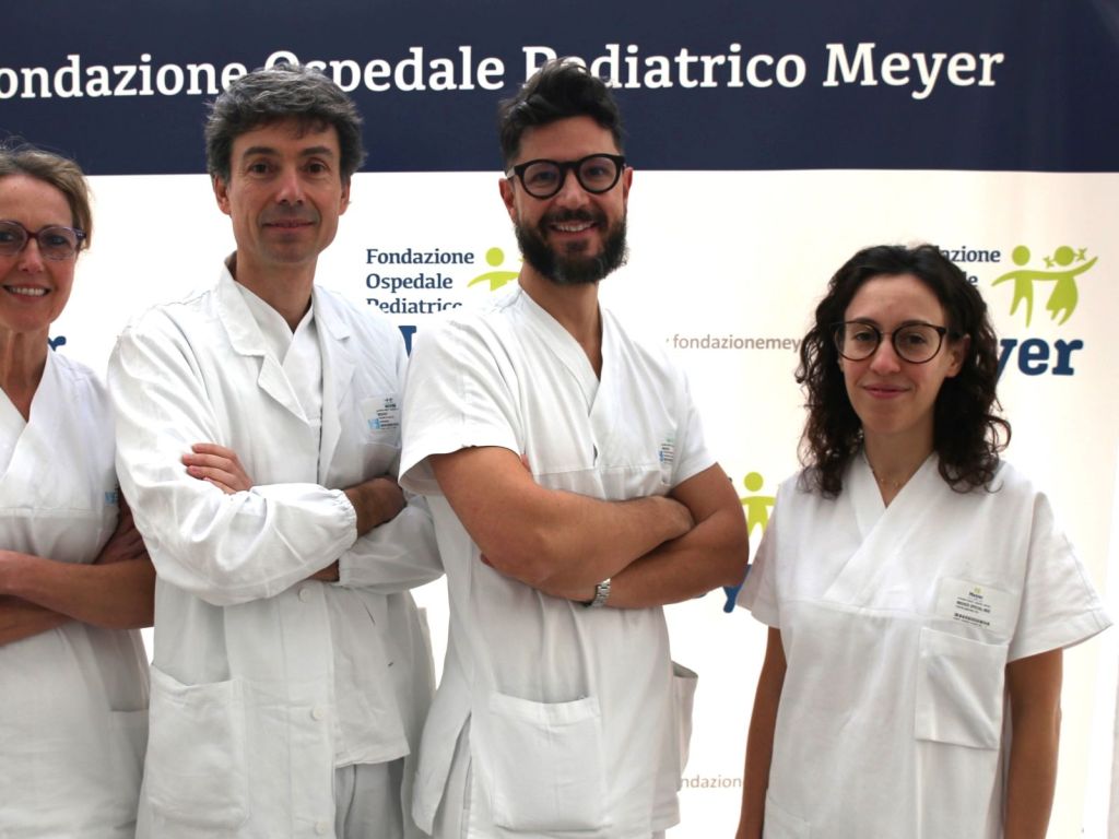 Al Meyer impiantata la prima protesi 3D riassorbibile in Europa: 4 ...