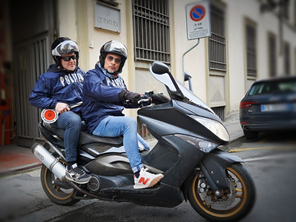 Firenze, rapina con trincetto alle poste: in carcere un 48enne