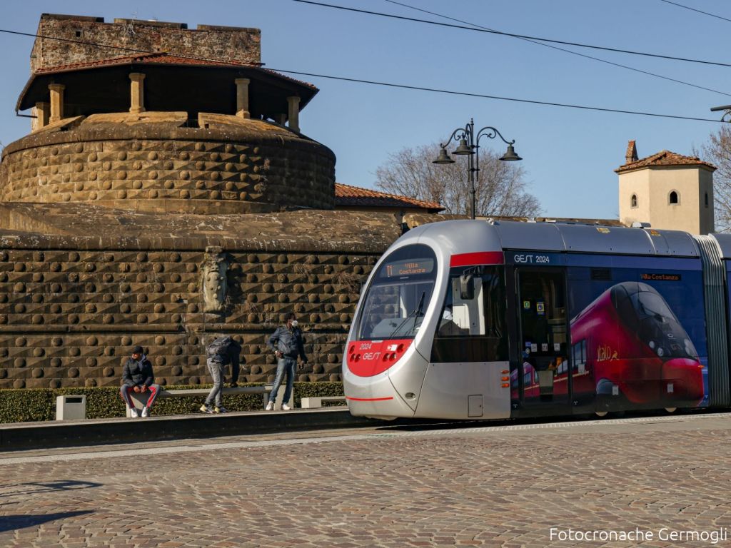 Tramvia, proseguono gli interventi per collegare l’alimentazione della ...