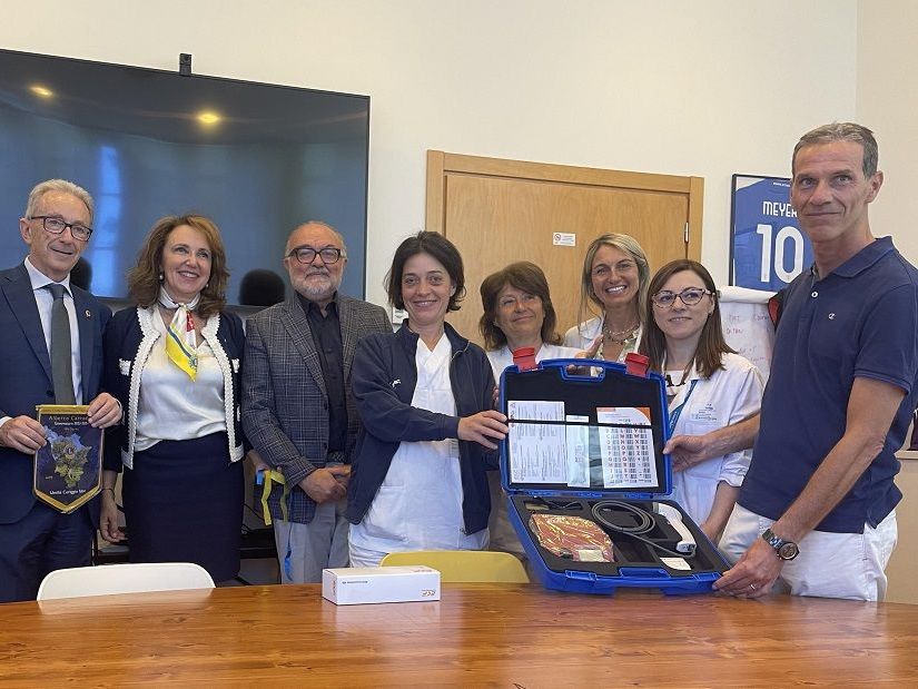 Firenze, donato al Meyer un emoglobinometro per evitare lo stress del ...