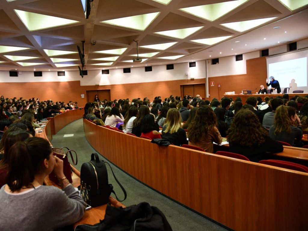 Firenze, le domande degli studenti agli europarlamentari: al Campus di ...