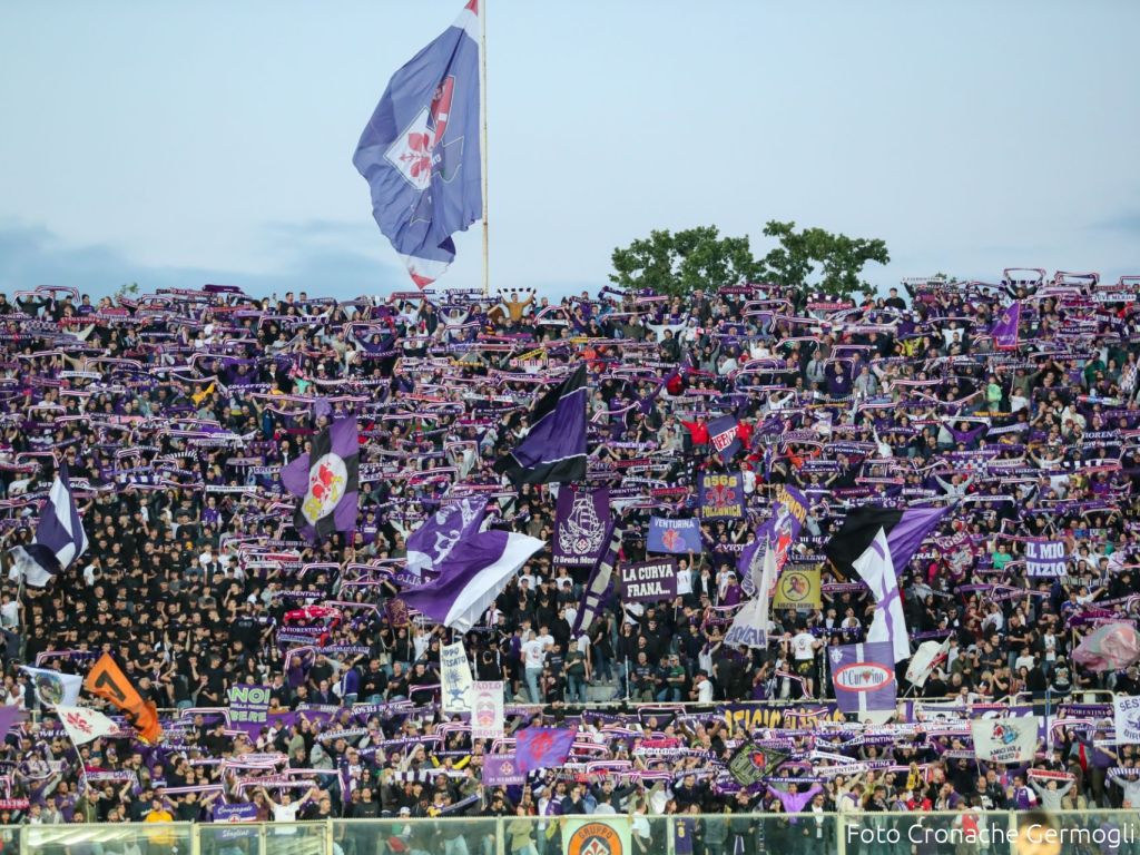 Fiorentina–Como, divieti su alcol, vetro e spray urticanti