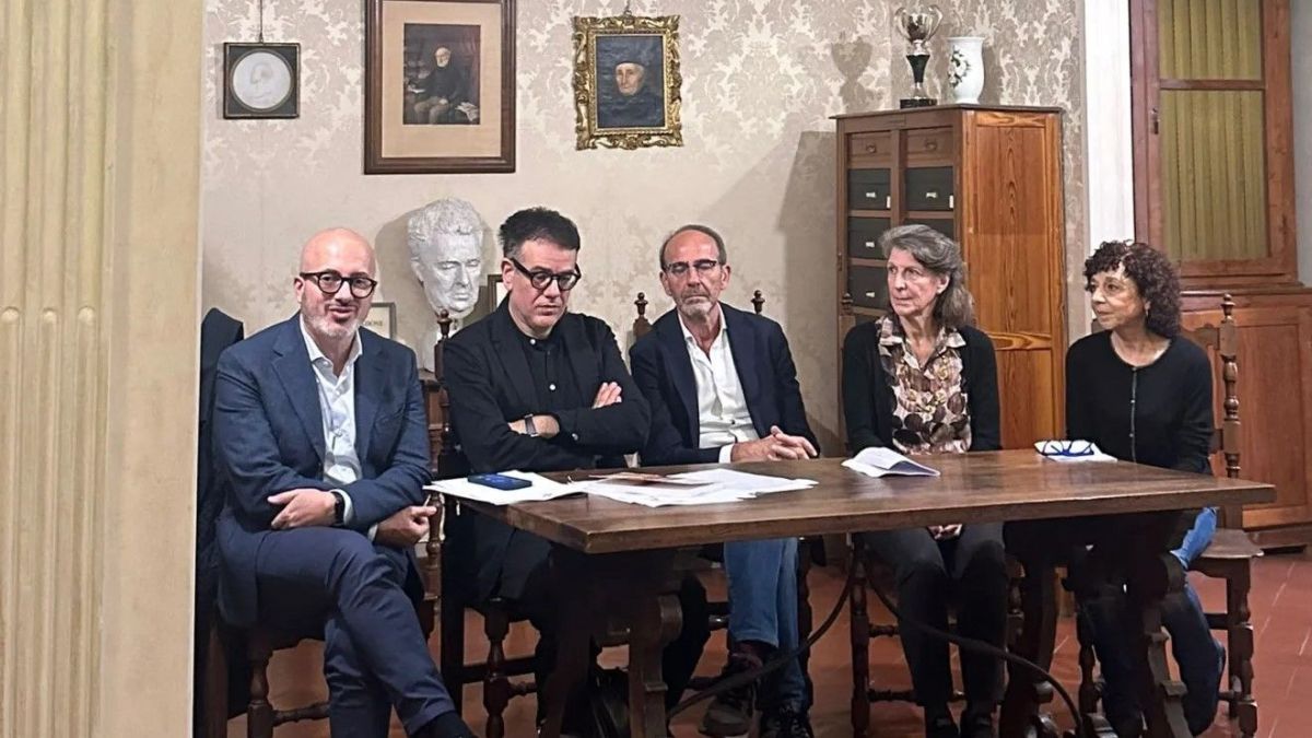 Firenze, al Gabinetto Vieusseux inaugurata la stanza di Federigo Tozzi ...