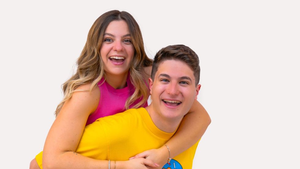 Da YouTube al palco: Ninna e Matti in scena al Teatro Cartiere Carrara ...