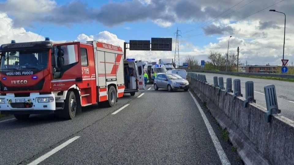 Incidente sulla Fi-Pi-Li: viabilità interrotta e code fino a 9 km