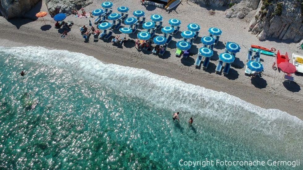 Bandiere Blu 2026, la Toscana sale a quota 20 e torna sul podio